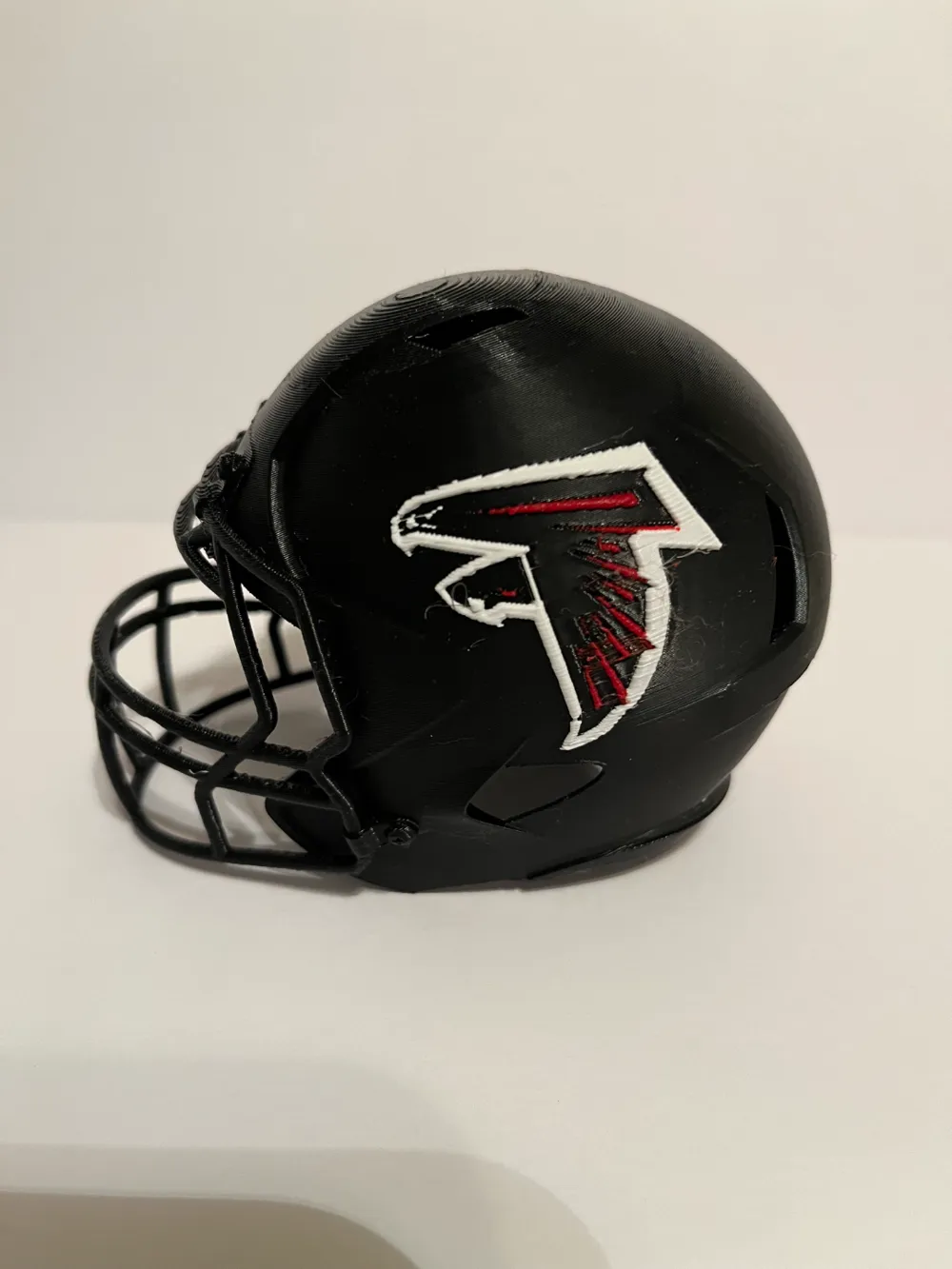 Atlanta Falcons Football Helmet by fnapier68 - MakerWorld