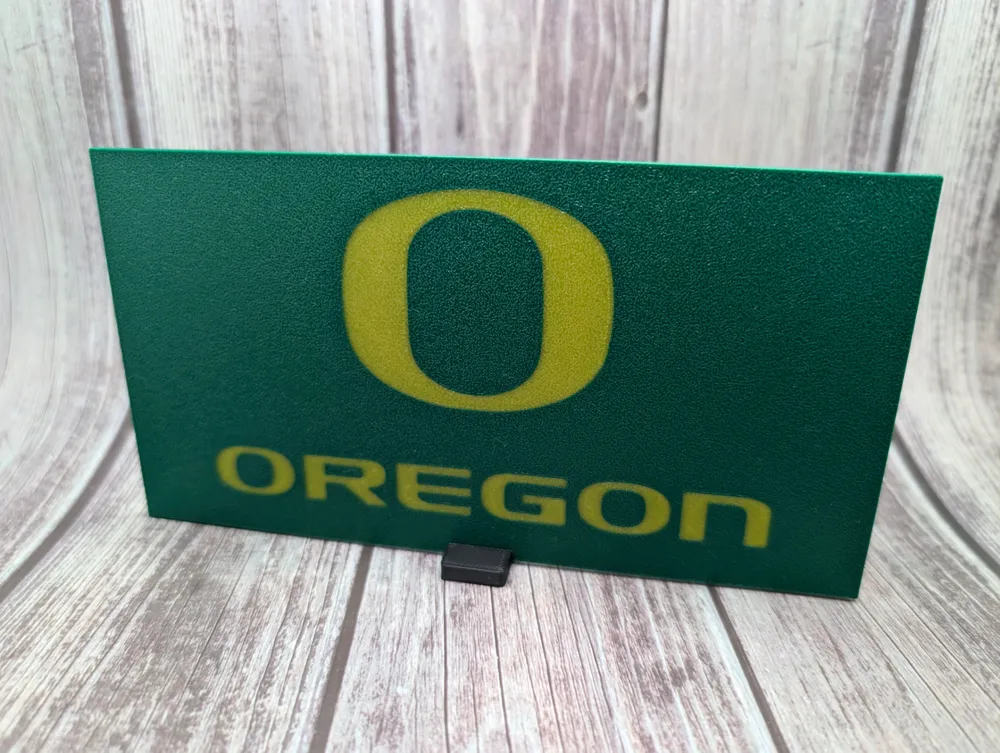 Oregon Ducks Flag / Plate by Sage Prints and Design - MakerWorld