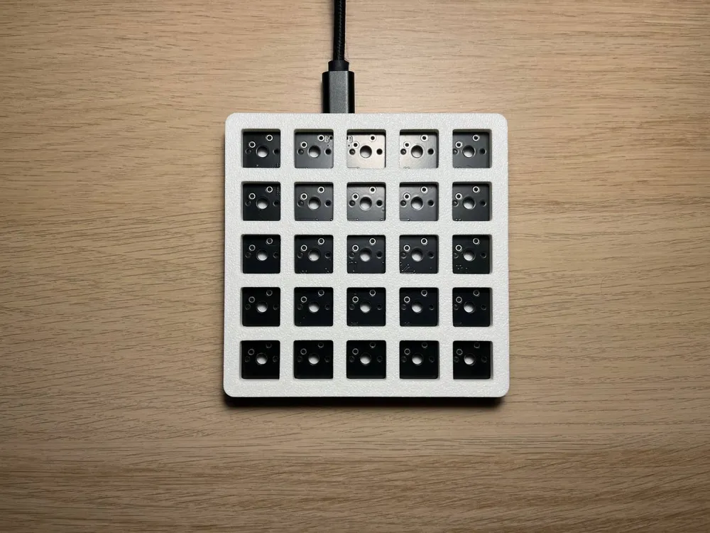 Macropad 25 MX Keys by Tommaso MakerWorld: Download Free 3D Models