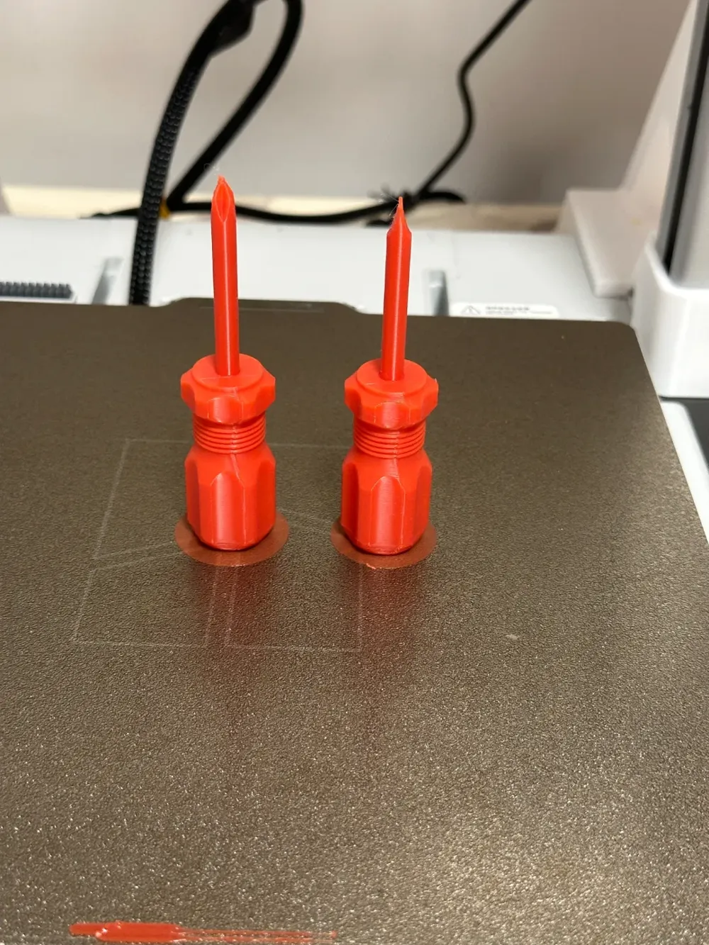 Chave de fenda isolada (fenda e Phillips) - Modelo gratuito para ...