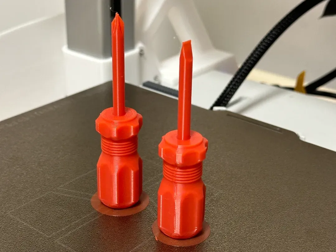 Insulated screwdriver (flathead, Phillips) - Free 3D Print Model ...