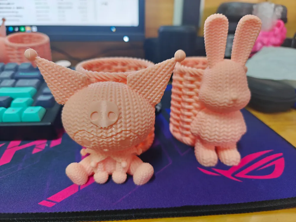 Kuromi Knitted Pen Holder - Free 3D Print Model - MakerWorld