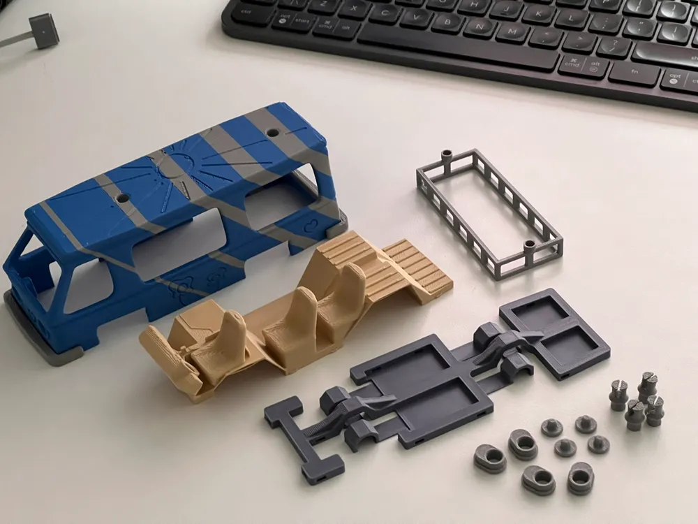 Safari Bus by jdormer9 - MakerWorld