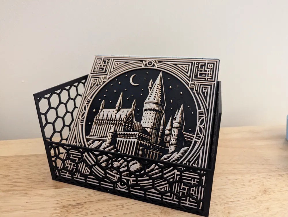 16cm Hueforge Display Box - Hex Pattern by Miss 3DP - MakerWorld