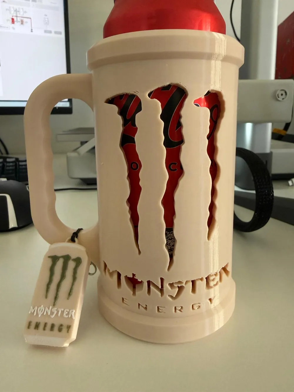 PORTALATAS MONSTER ENERGY - Modelo de impresión 3D gratuito - MakerWorld