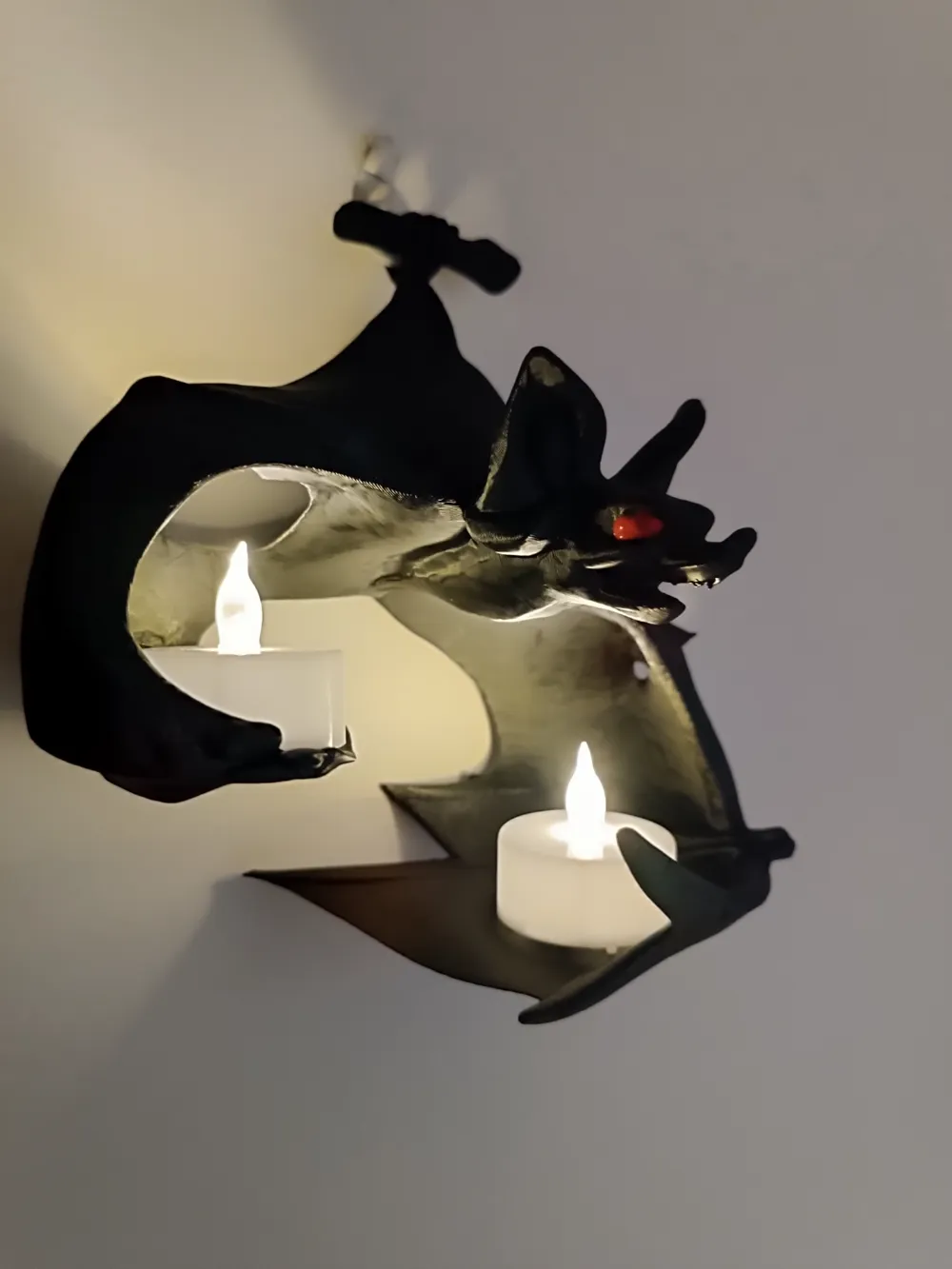 Bat Candle Holder by StrapazzaPapere MakerWorld: Download Free 3D Models