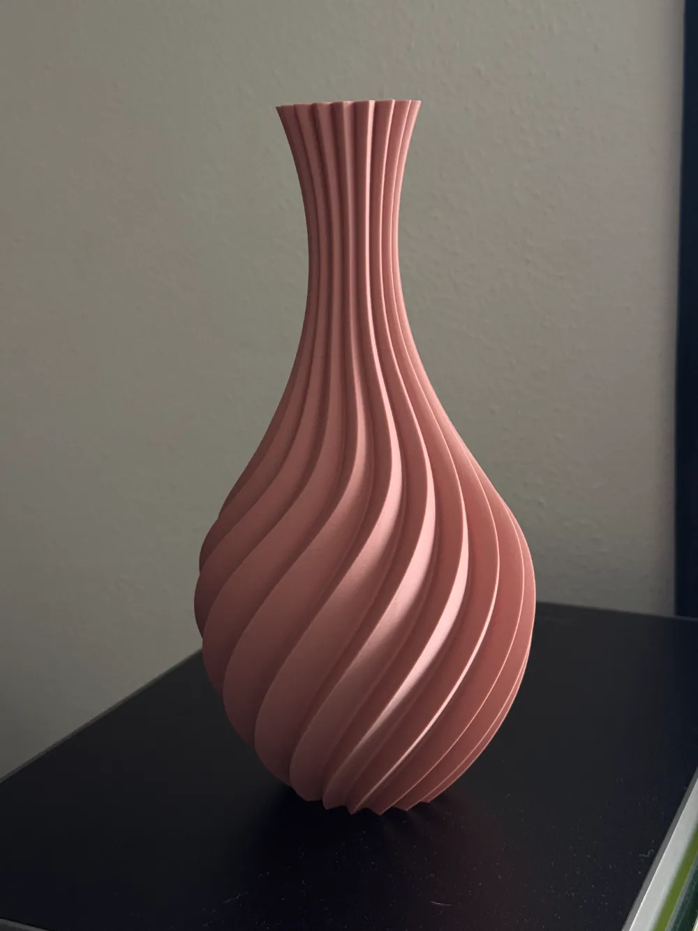 Vase Vorticia by HpInvent - MakerWorld