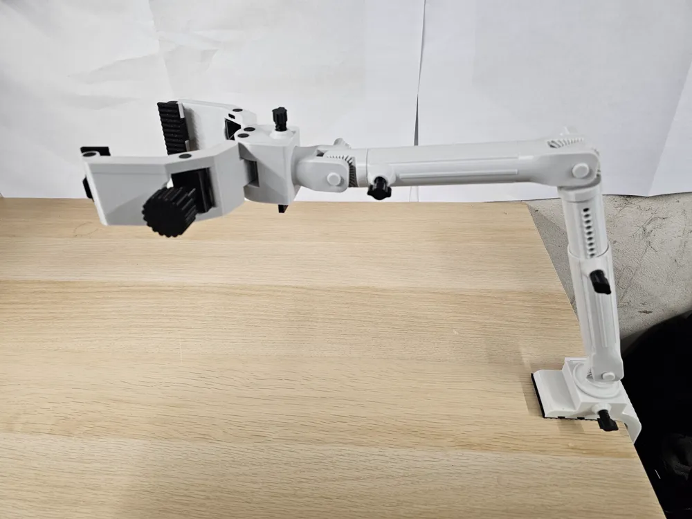 Double sided symmetrical clamp with arm attachment by darioosz ...