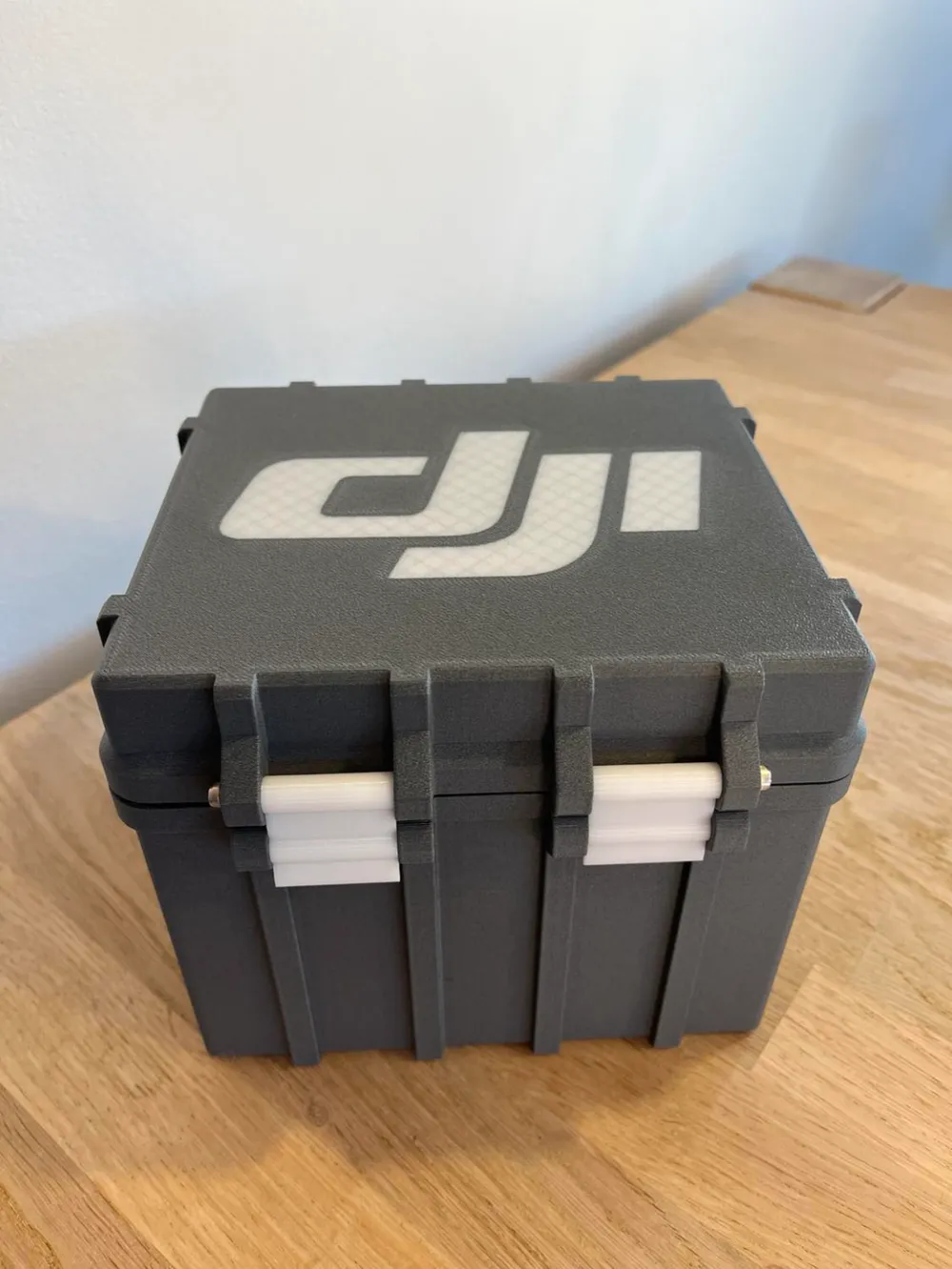 DJI NEO HARDCASE (Space for Extra propeller) Remixed by Howard-DK ...