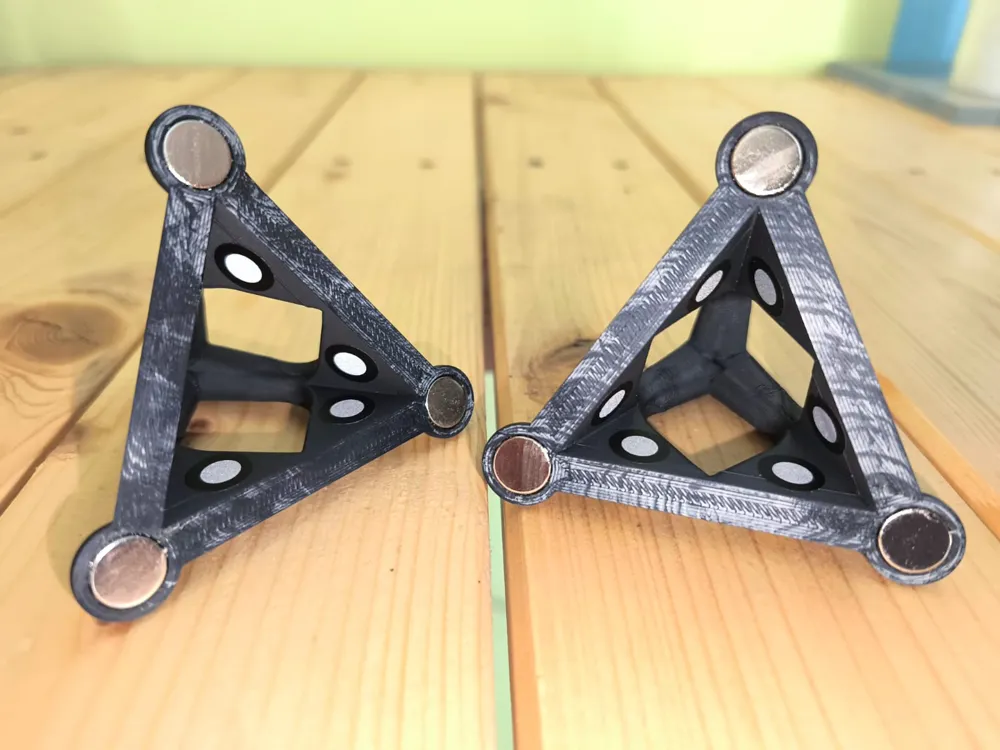 scanning pyramid by lukas.vavra MakerWorld: Download Free 3D Models