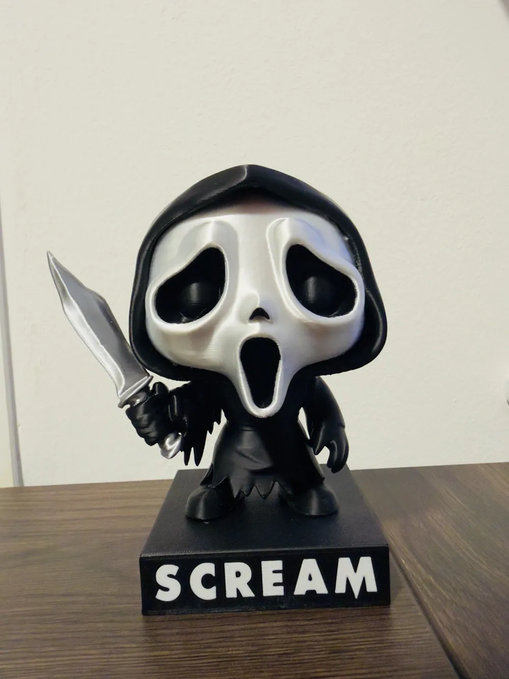 Funko Scream – Kostenloses 3D-Druckmodell – MakerWorld