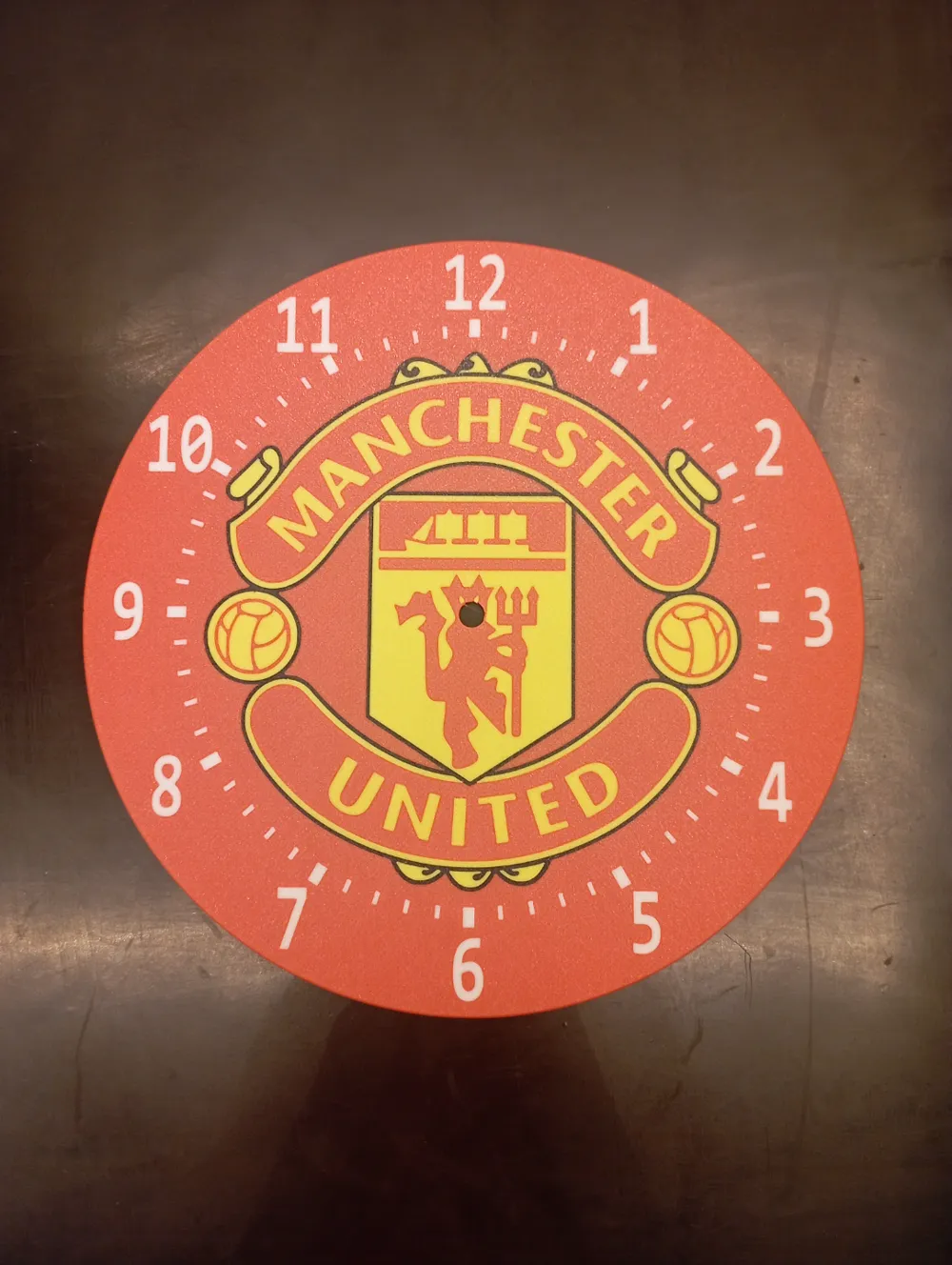 Manchester United wall clock - Free 3D Print Model - MakerWorld
