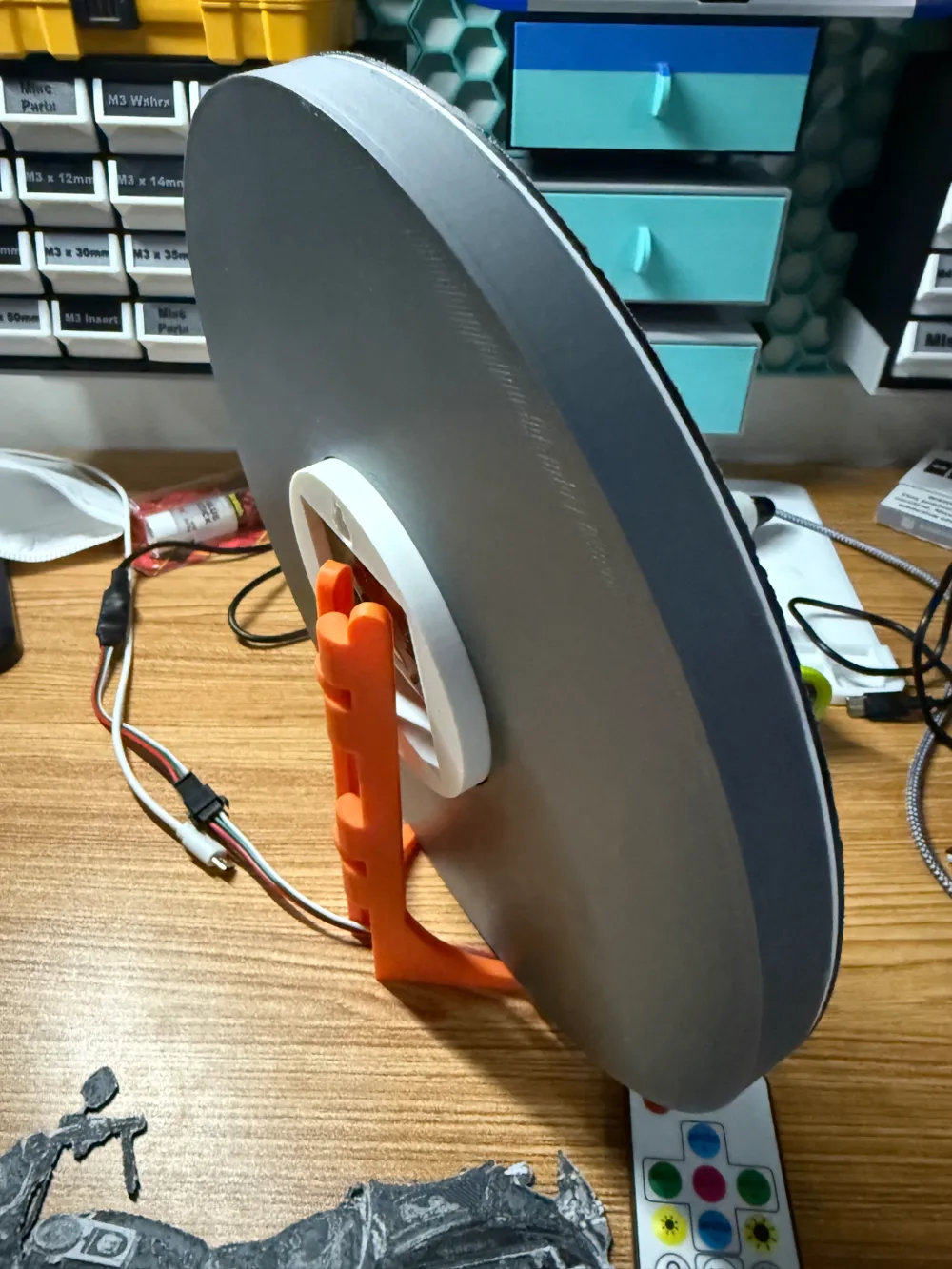 LED ring enclosure for 245mm Wall Clock by cP3D by JRoQ - MakerWorld