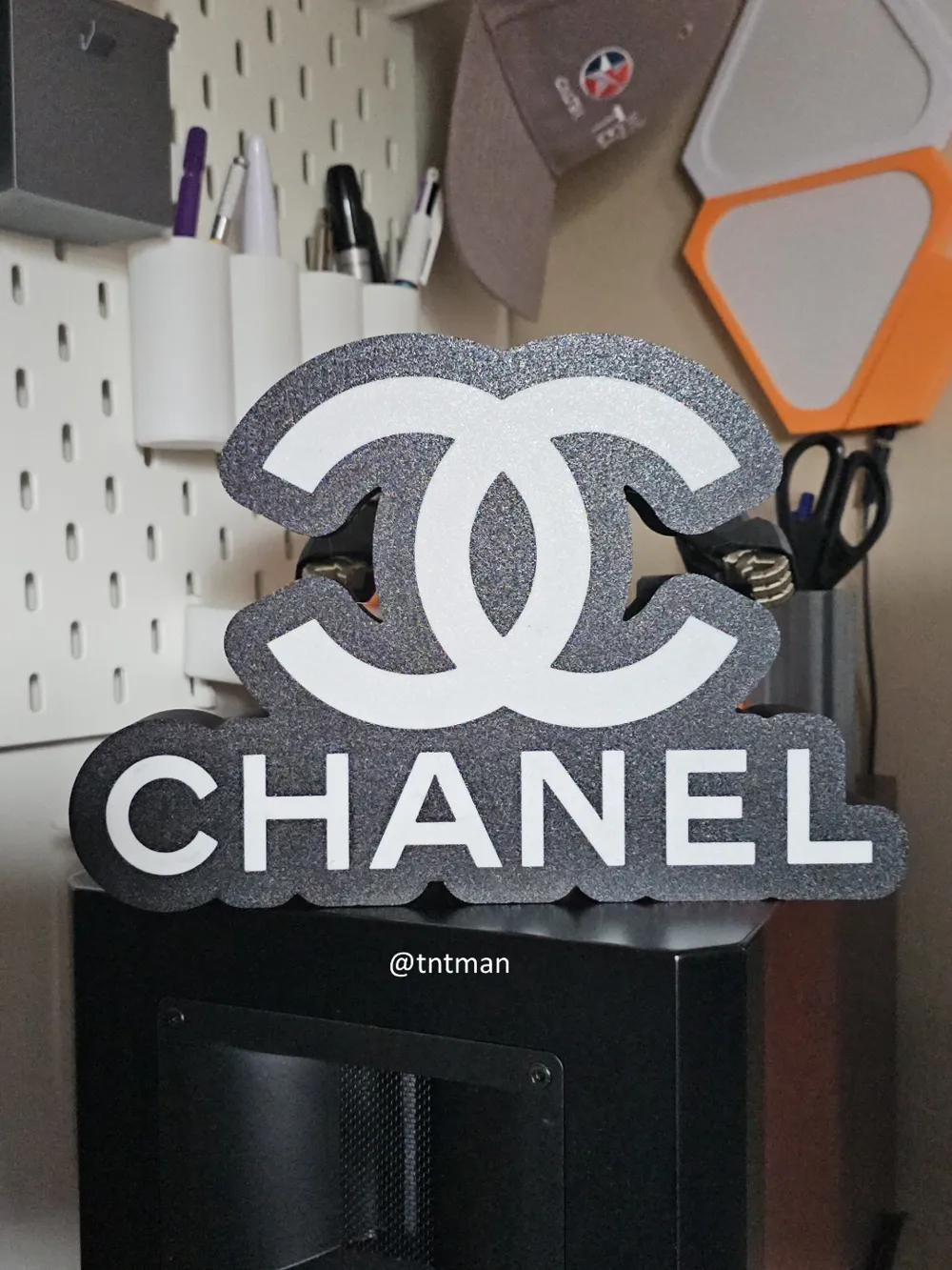 Chanel Lightbox LED Lamp by braga3dprint MakerWorld: Download Free 3D ...