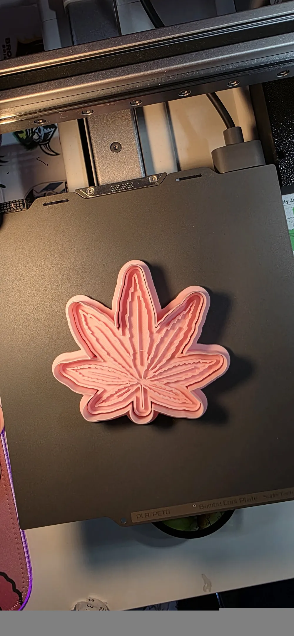 Dope Marijuana Cannabis Leaf Cookie Cutter & Stamp - Free 3D Print ...