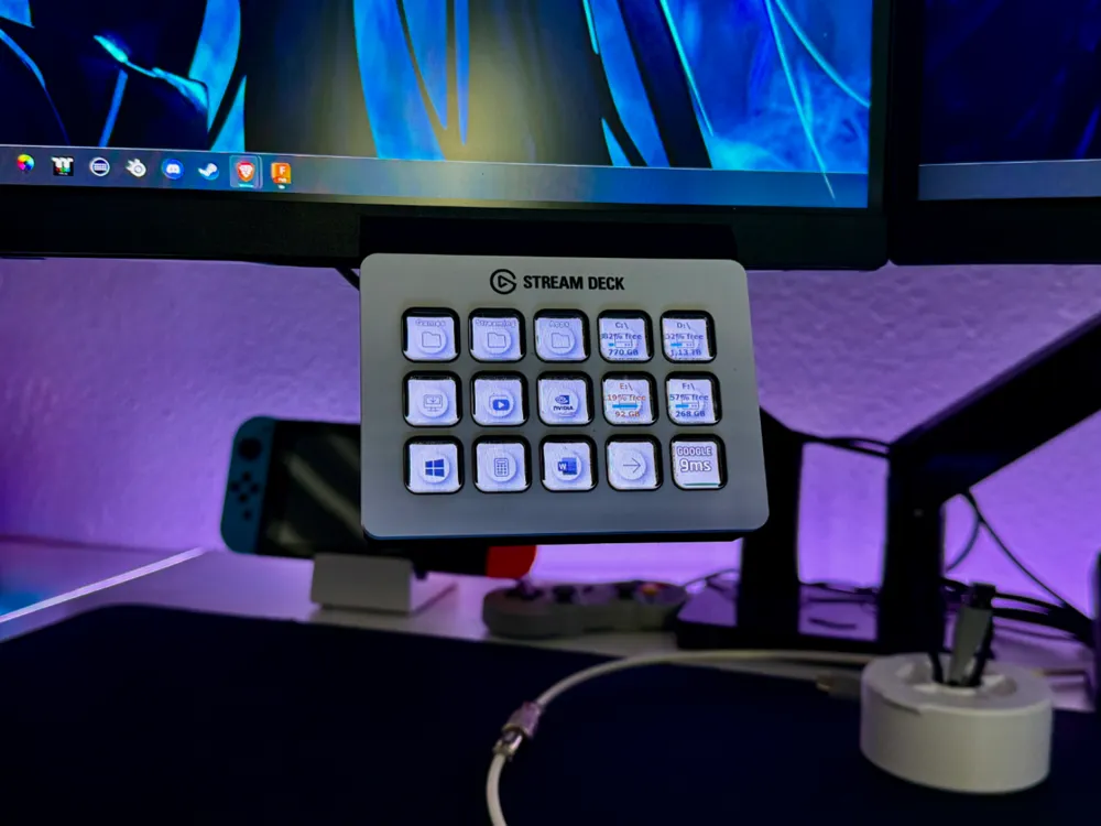 Stream Deck MK2 Monitor Mount - Free 3D Print Model - MakerWorld