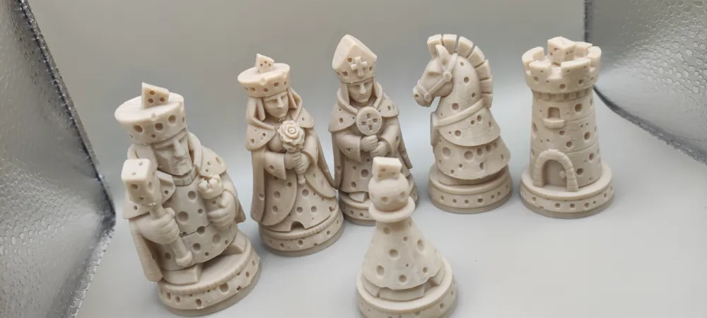Royal Cheese Chess Set - Free 3D Print Model - MakerWorld