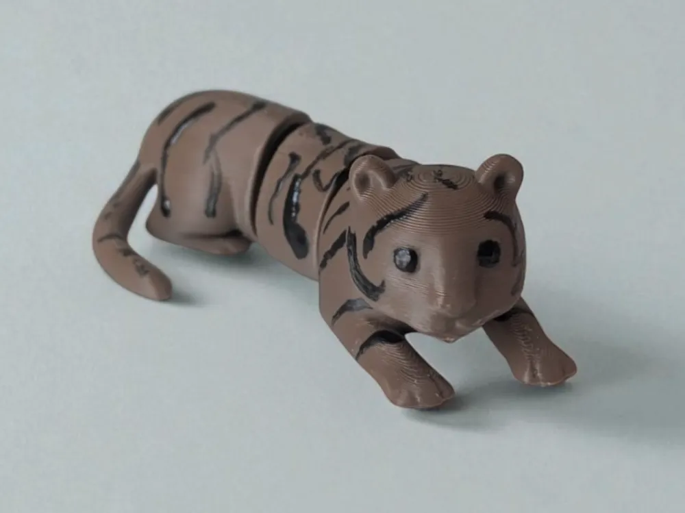 Mini Tiger - Articulated Animal by RarMihai MakerWorld: Download Free ...