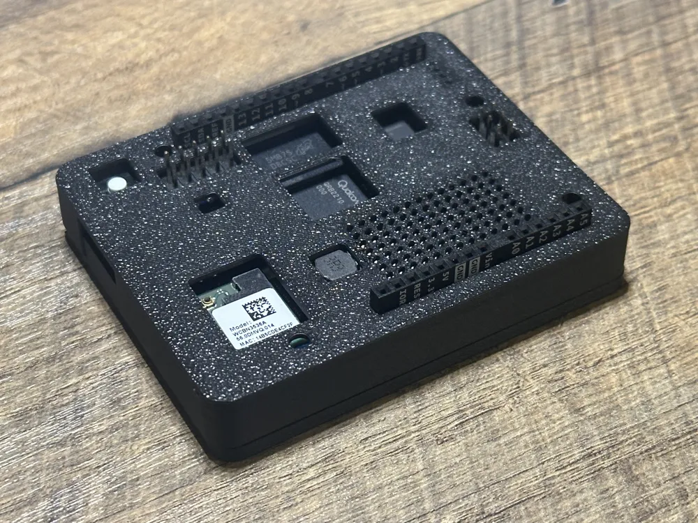 Protective Case - Arduino UNO Q - Free 3D Print Model - MakerWorld