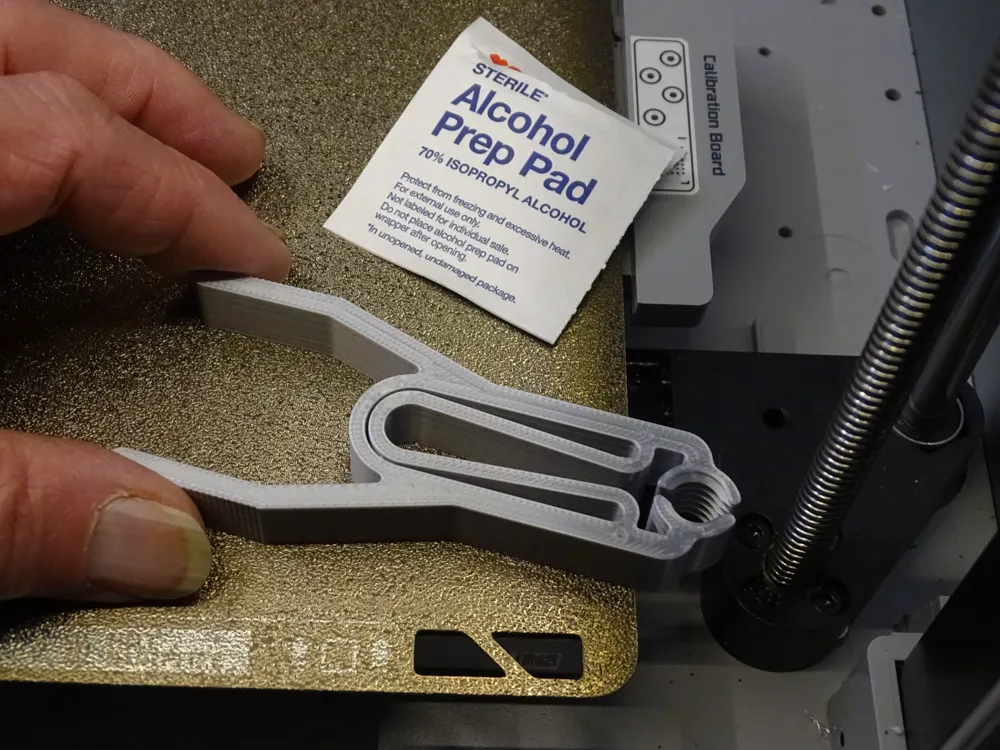 Bambu Lead Screw Cleaning Tool - Free 3D Print Model - MakerWorld