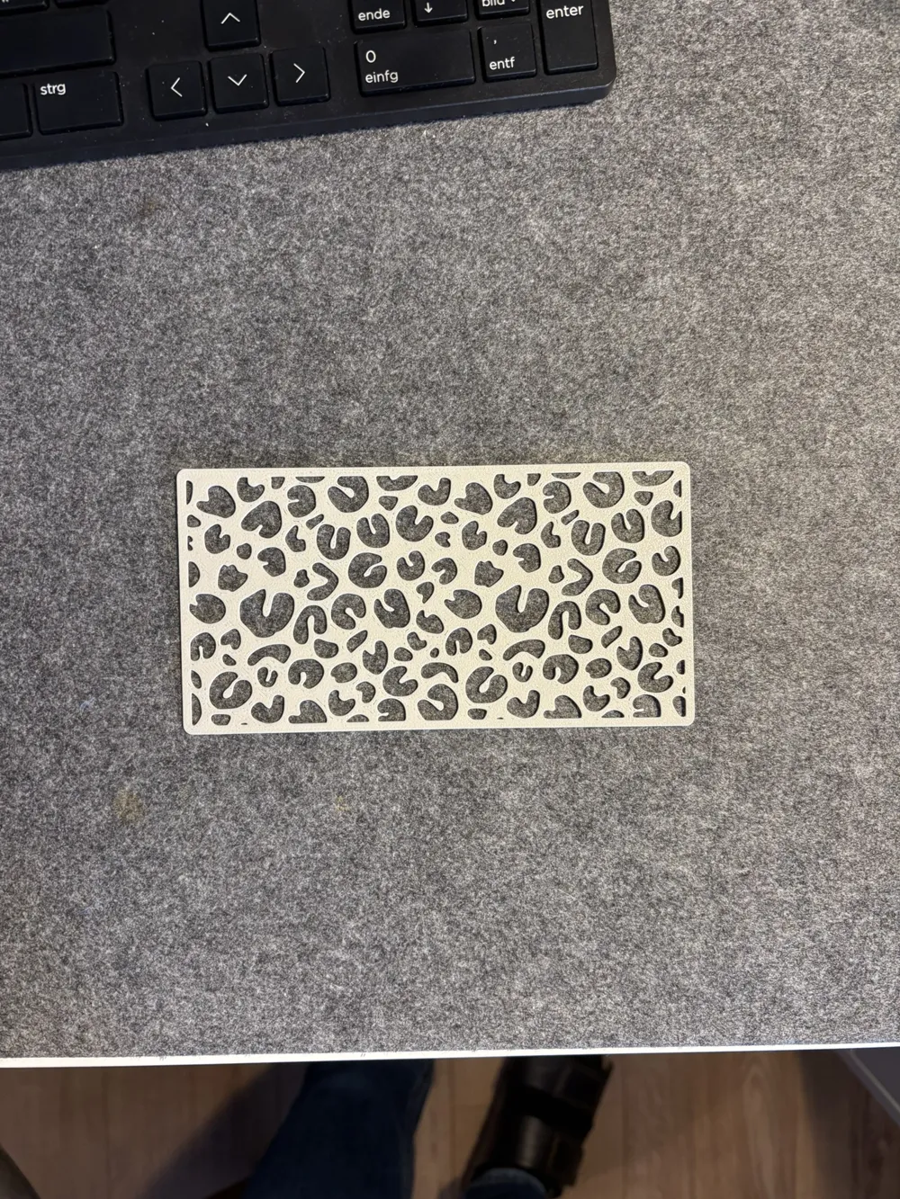 Makeup stencil Leopard pattern - Free 3D Print Model - MakerWorld