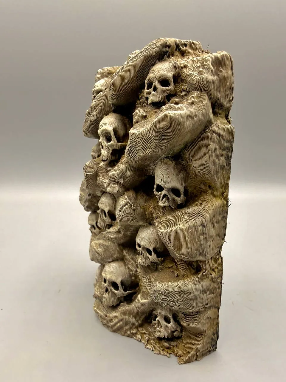 3D Back Panel ( Skulls ) - Free 3D Print Model - MakerWorld