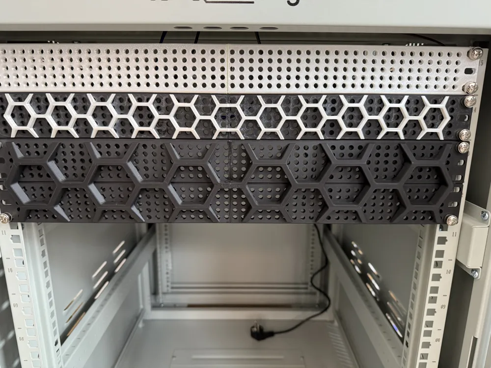 2HE 19" Server Rack Mount with PowerEdge Look Remixed by bolef2k ...