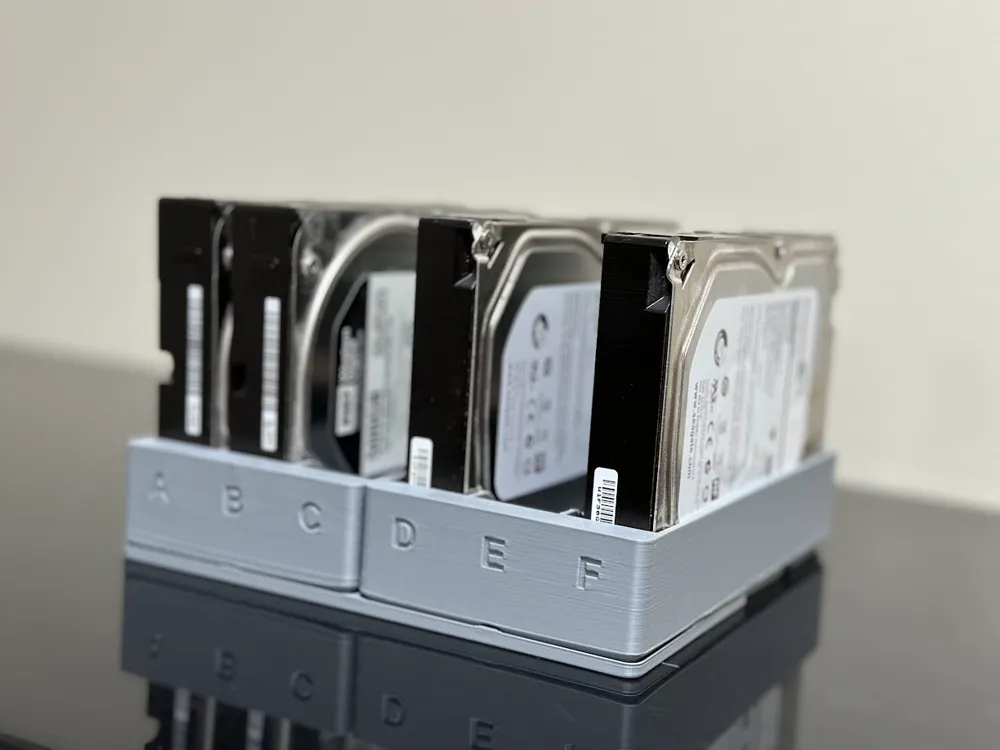 Gridfinity 3.5in hard drive (HDD) storage stand Remixed by ...