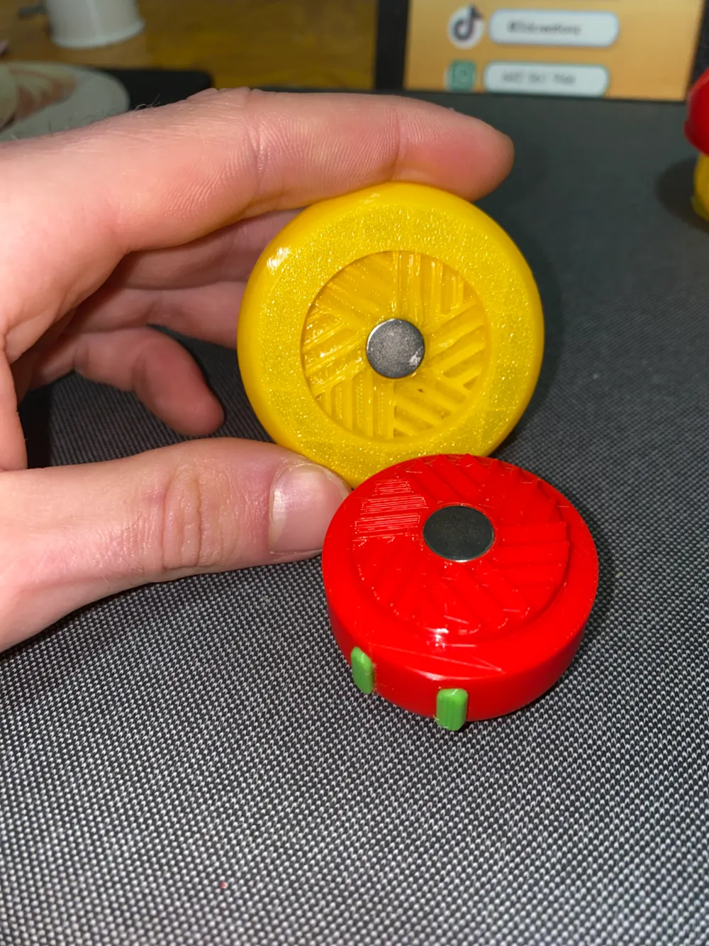 Grinder Seta Mario Bros by Rsk97 MakerWorld: Download Free 3D Models