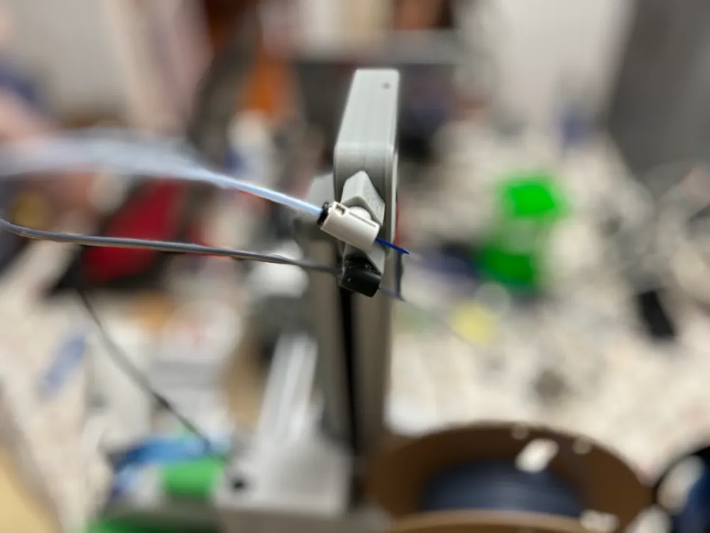 A1 Mini Handle with Two Filament Guides Remixed by Tyler - MakerWorld