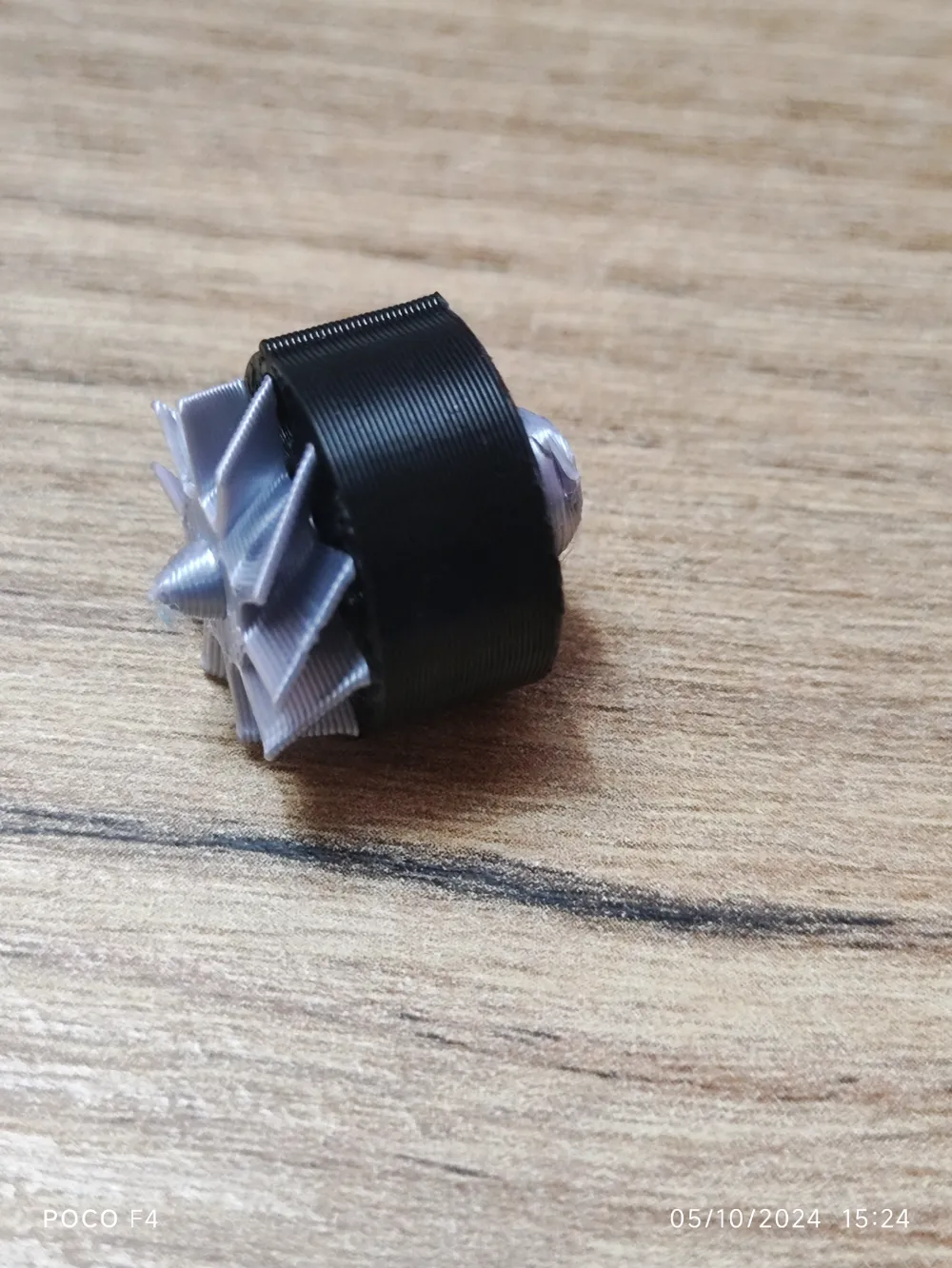 boeing airplane engine keychain w/rotary turbine by Grxmix - MakerWorld