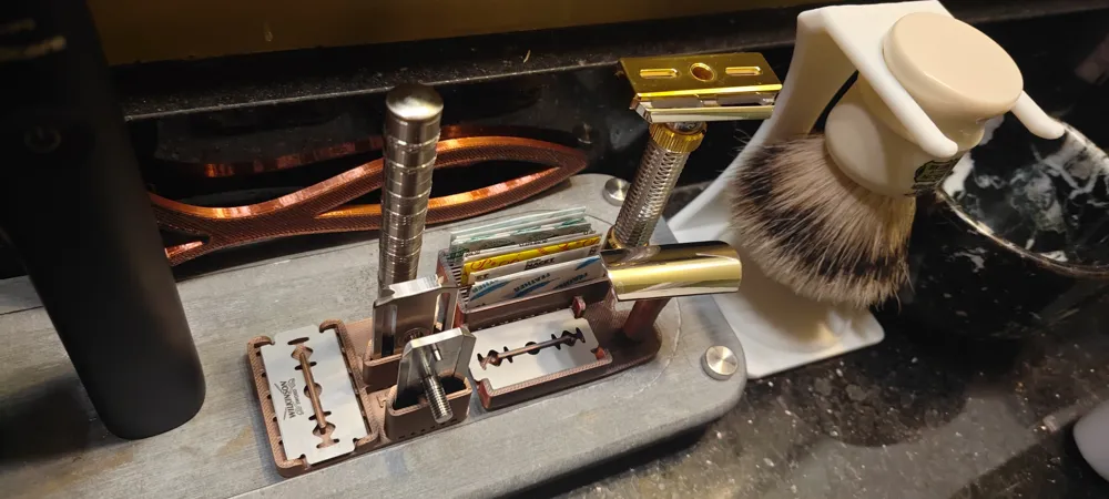 Hanson razor drying rack by AlanHell - MakerWorld