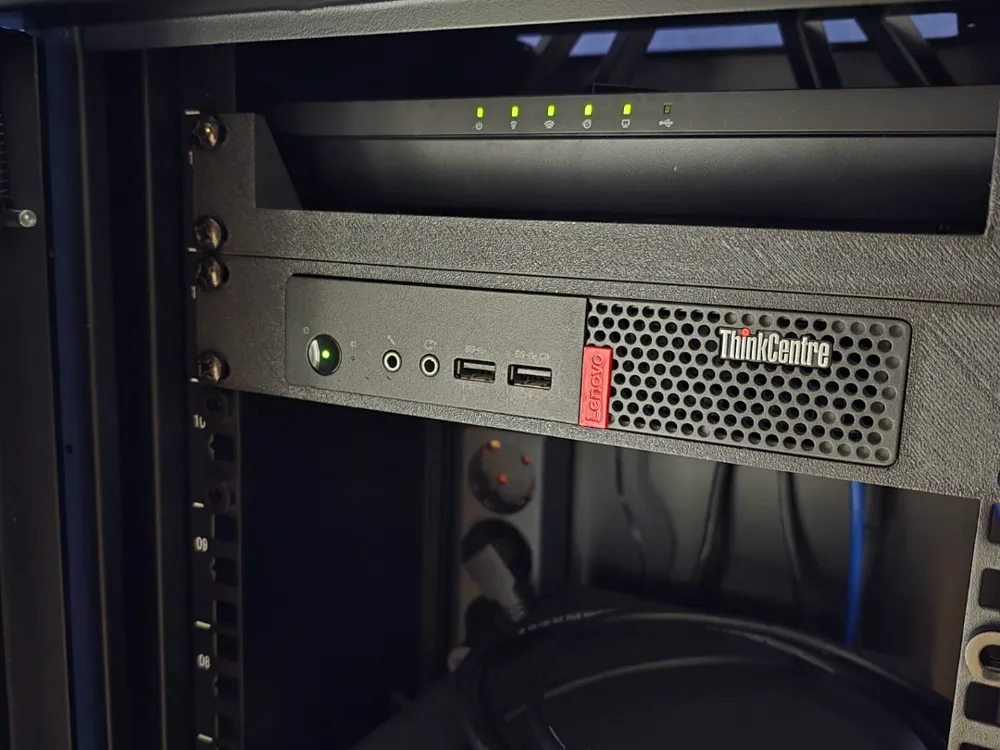 10-inch rack for Lenovo ThinkCentre M910 by Michi12 MakerWorld ...