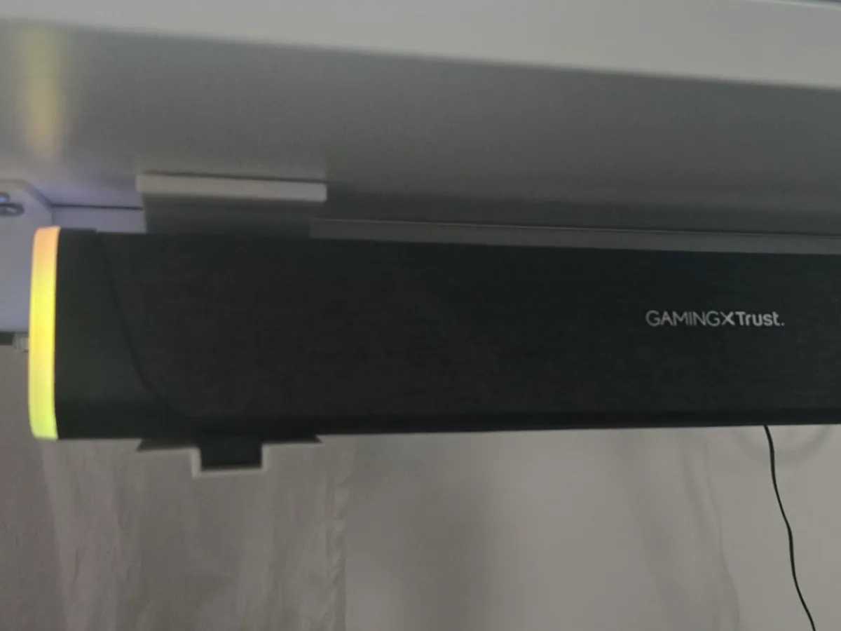 Under-shelf mount for Trust GTX 620 soundbar - Free 3D Print Model ...