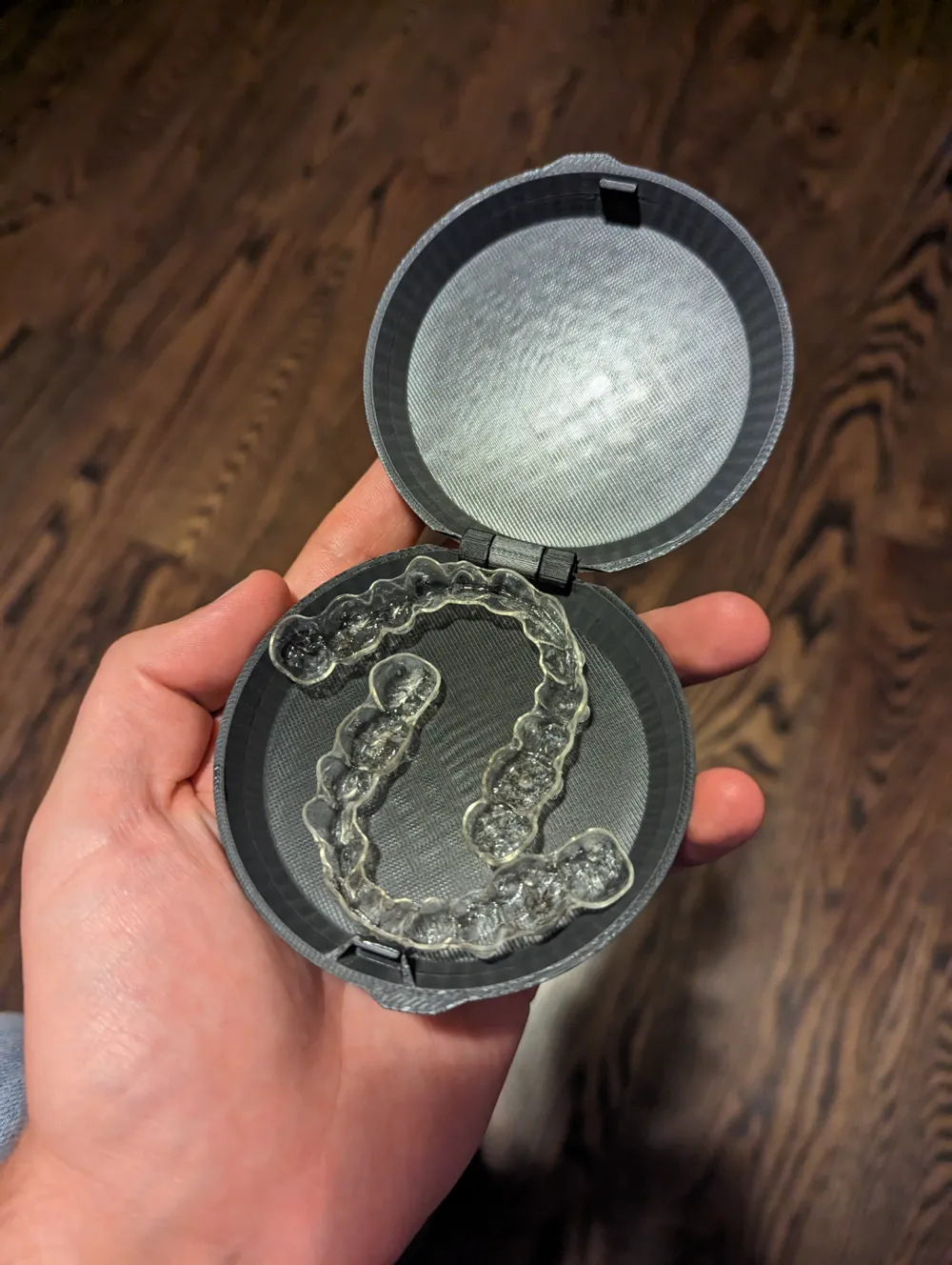 Invisalign or retainer tray by Darrare - MakerWorld