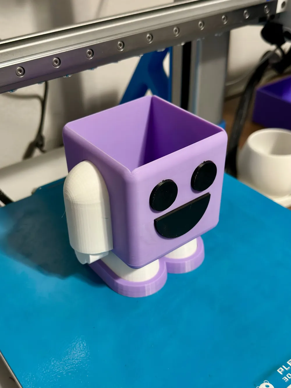 SproutBot – Modular Robot Planter - Free 3D Print Model - MakerWorld