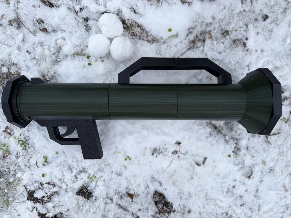 Snowball Launcher AT-4 - Free 3D Print Model - MakerWorld