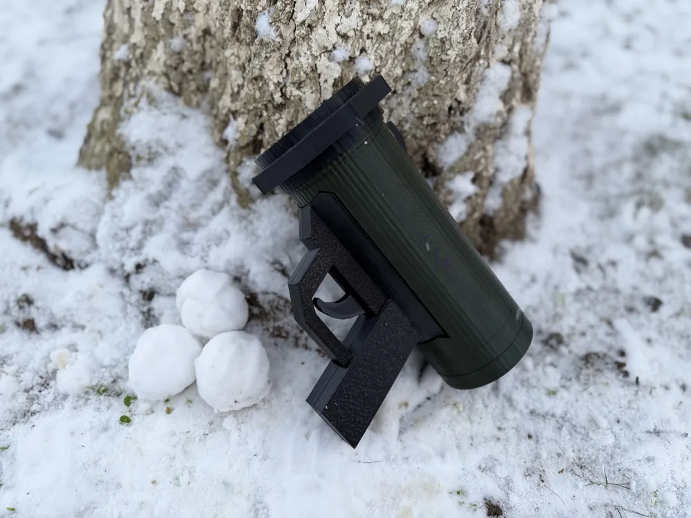 Snowball Launcher AT-4 - Free 3D Print Model - MakerWorld