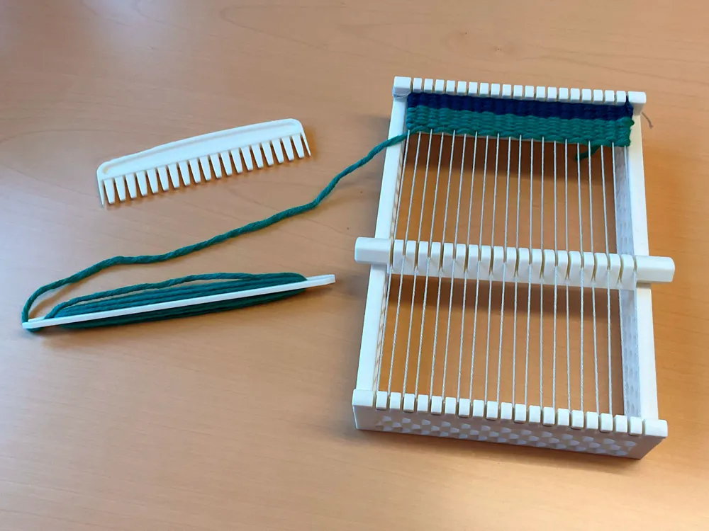 Children's Weaving Loom by LaW42 MakerWorld: Download Free 3D Models