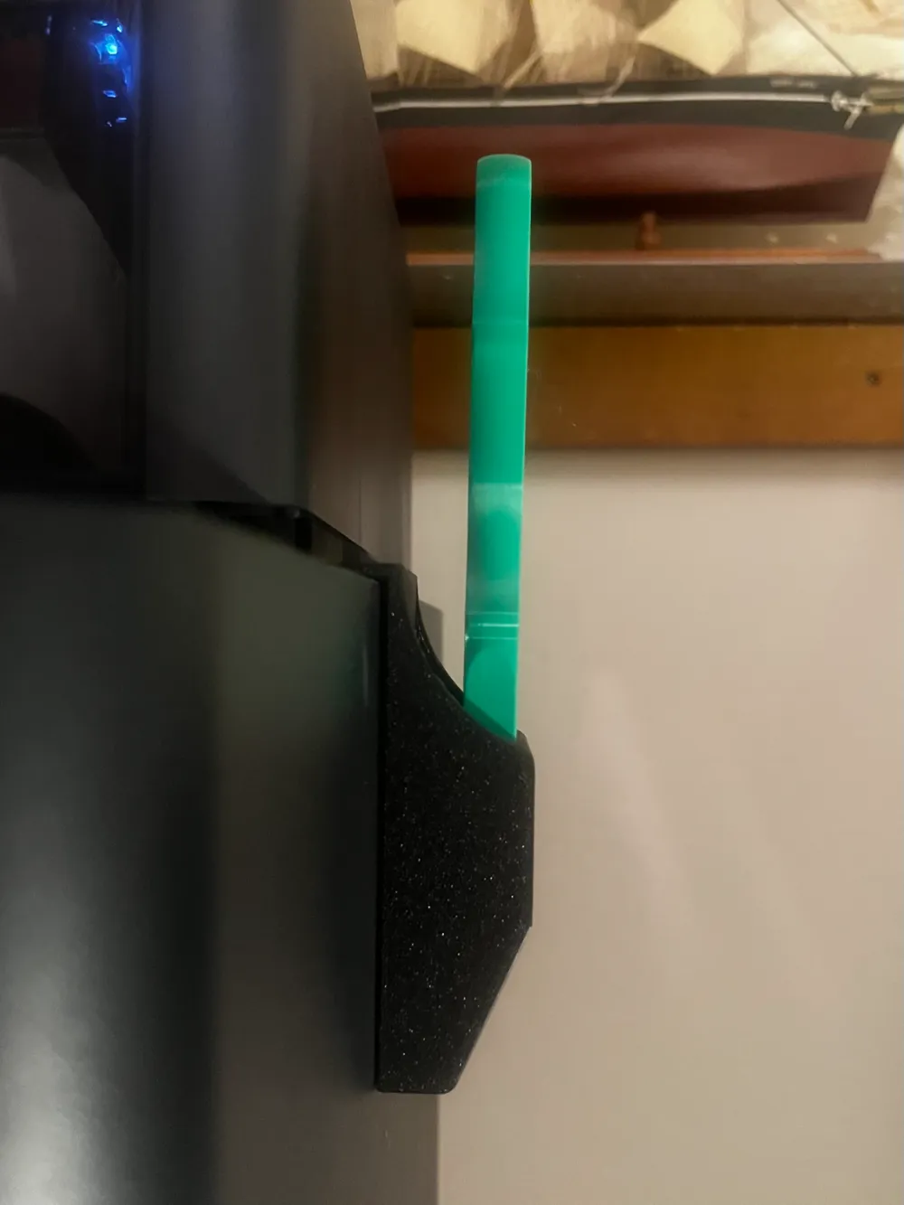 Bambu Scraper Holder by Kevo505 - MakerWorld