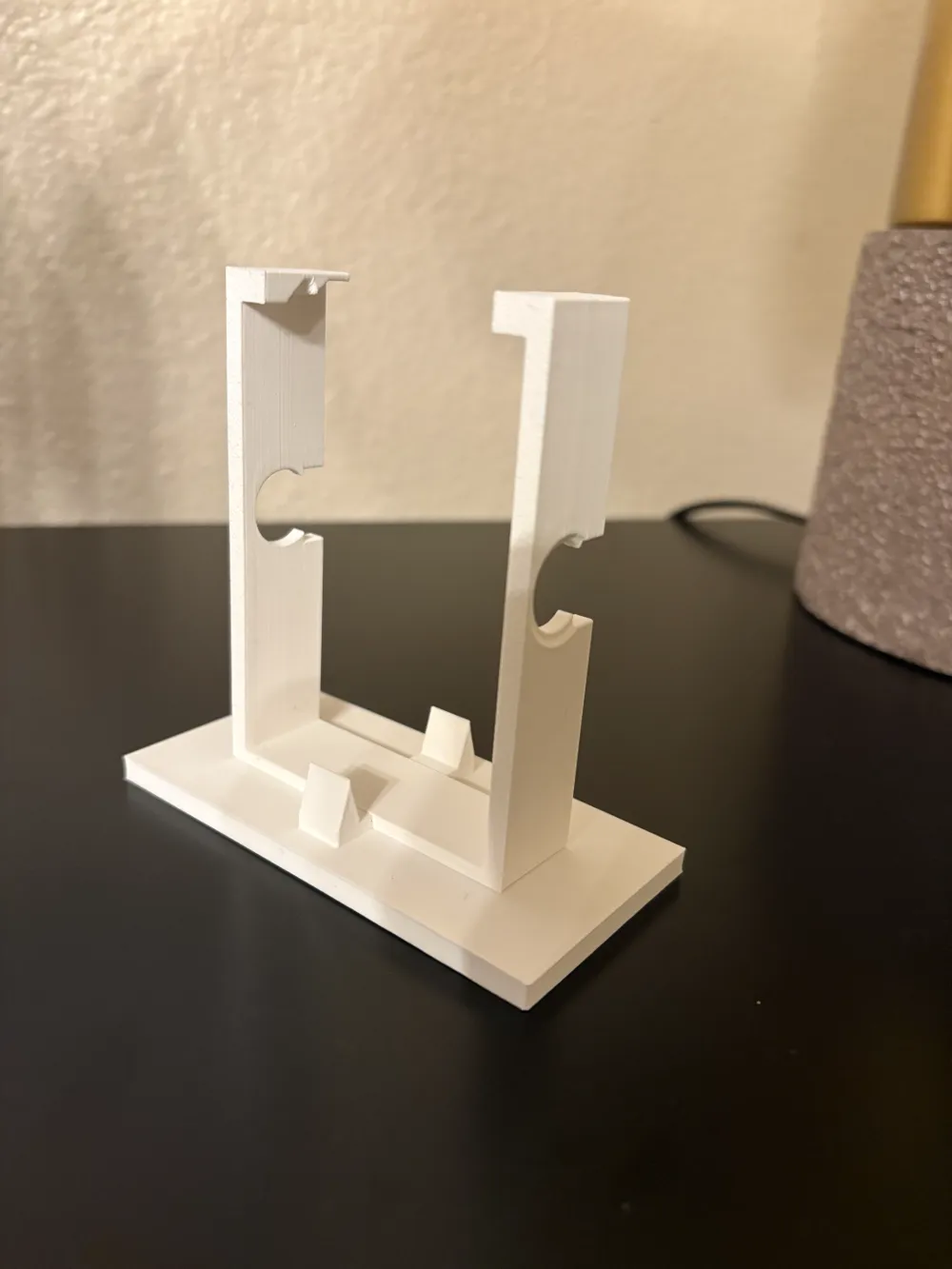 Rotating Photo Display by Schooo MakerWorld: Download Free 3D Models