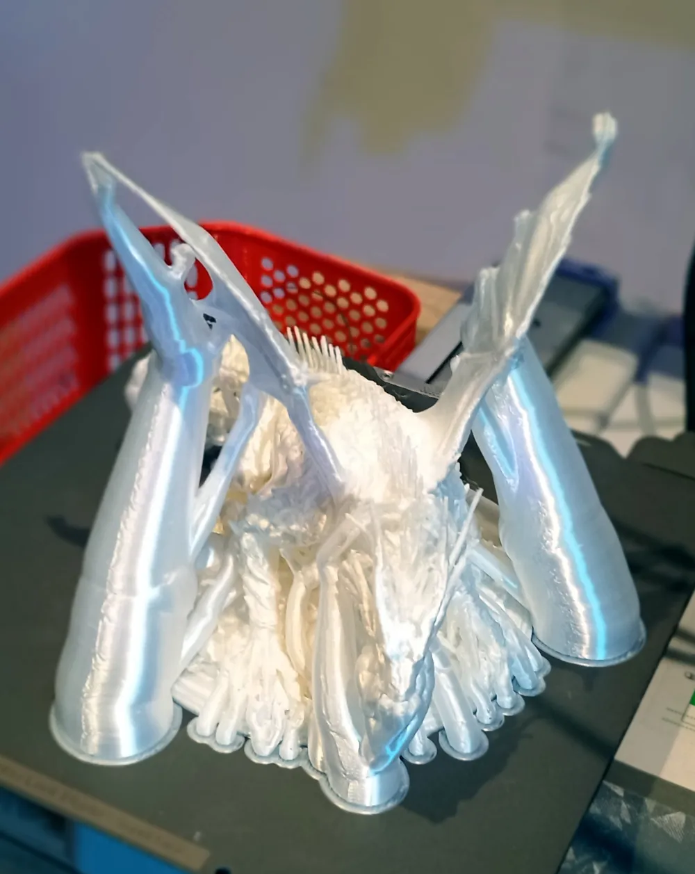 Death Dragon – Bone Throne - Free 3D Print Model - MakerWorld