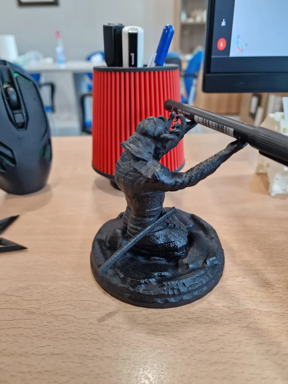 Samurai Pen Holder - Free 3D Print Model - MakerWorld