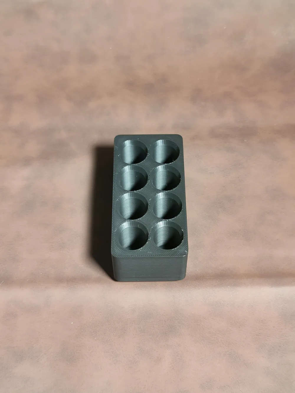 Soporte de baterías Gridfinity (2x1) para 8x pilas AA por 3DPrintWonder MakerWorld: Descarga ...