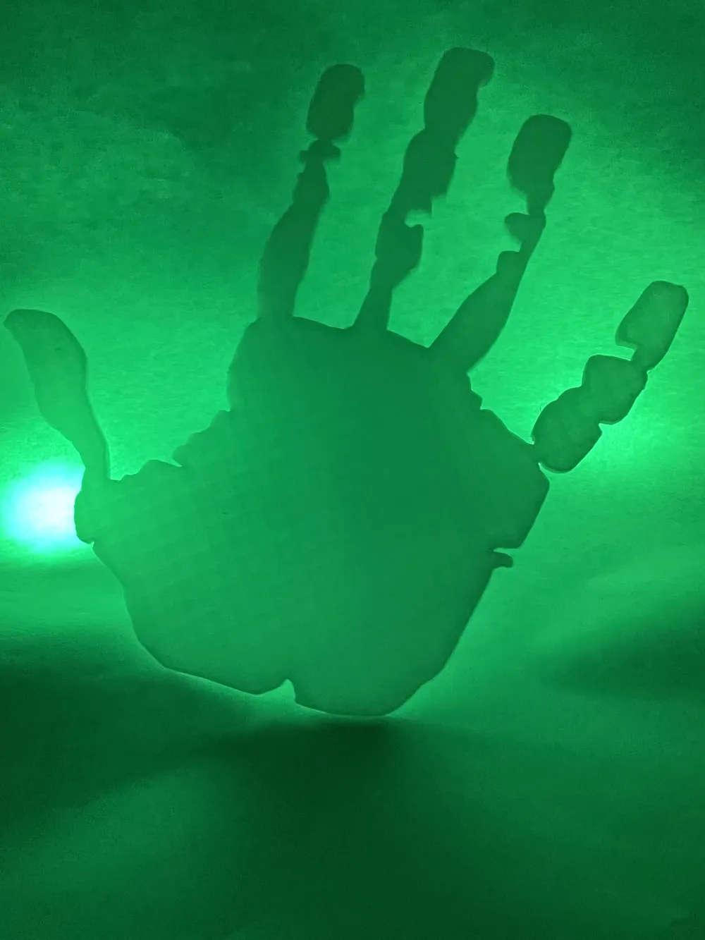 Phasmophobia Hand Print V2 - Free 3D Print Model - MakerWorld