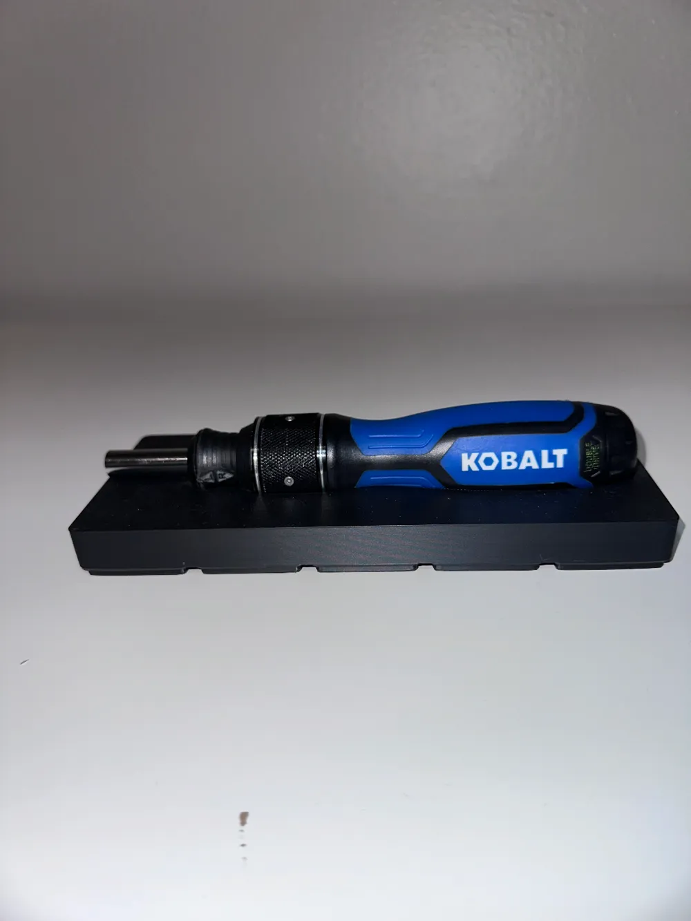 Kobalt Screwdriver Gridfinity 5x2 Bin by RommeThePrinter - MakerWorld