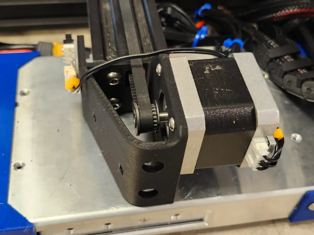 Y-Axis 42-40 Stepper Motor Upgrade (Ender 3 Pro) by Chunkster5000 ...
