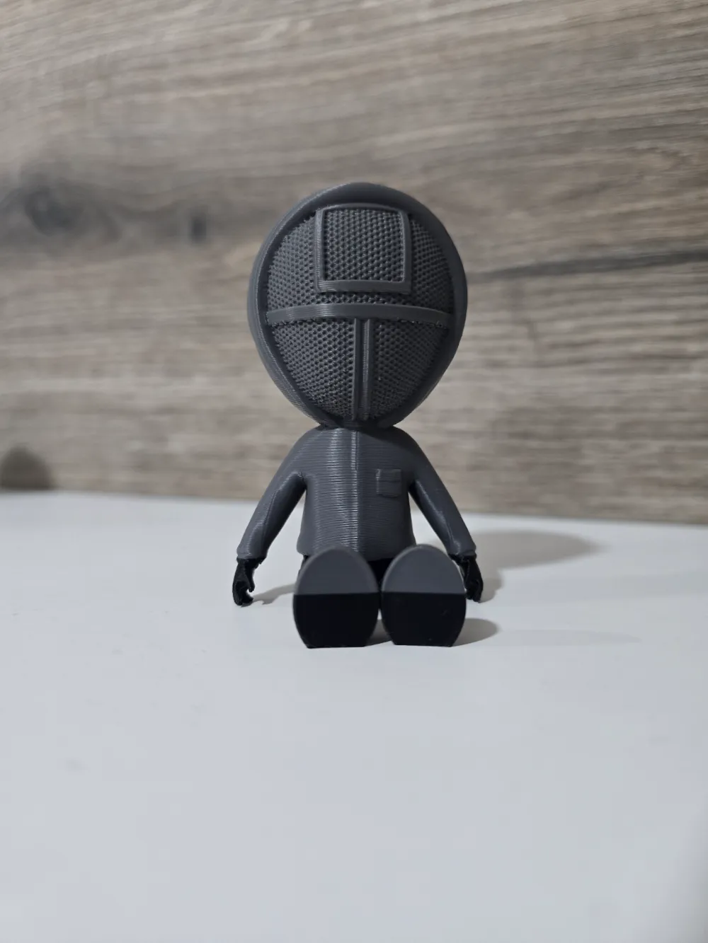 SQUARE Squid Game soldier - Articulated by 3Devil - MakerWorld