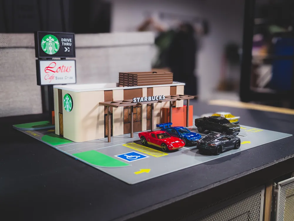Starbucks Model Set - 1:64 Scale Diorama - Free 3D Print Model - MakerWorld