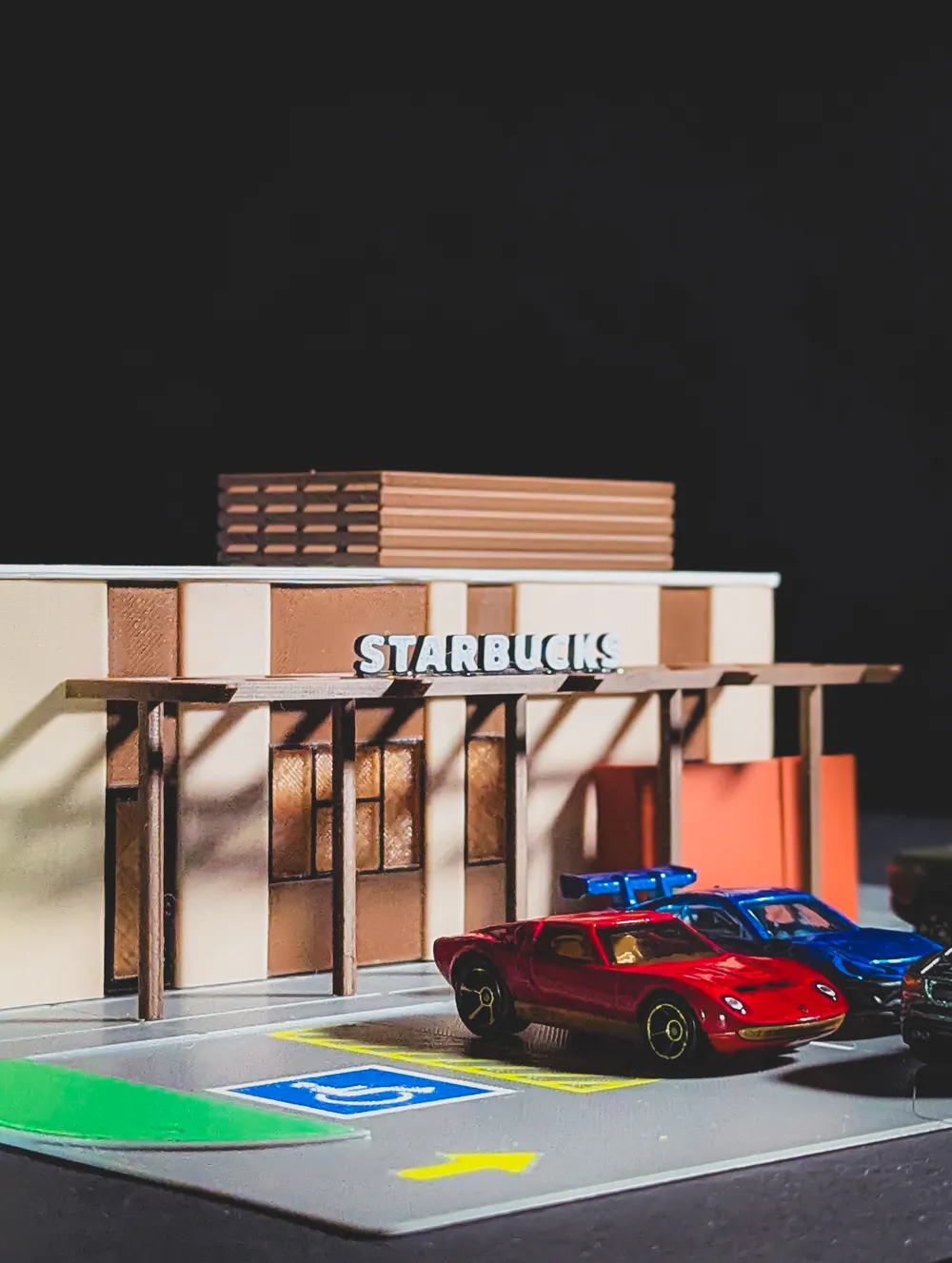 Starbucks Model Set - 1:64 Scale Diorama - Free 3D Print Model - MakerWorld